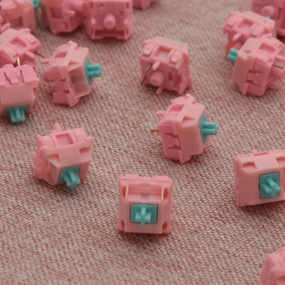 Grain Gold Strawberry Bubble Gum Switch | CandyKeys