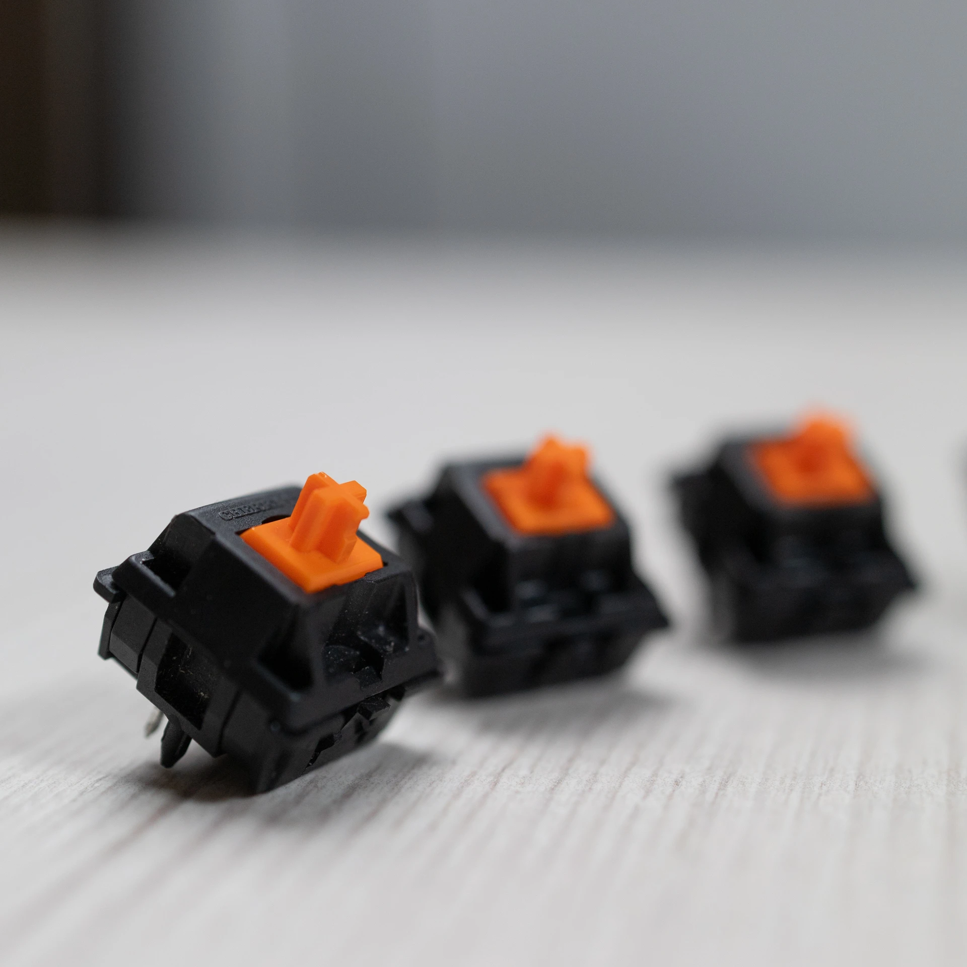 Cherry MX \"Hirose\" Orange Switch | CandyKeys